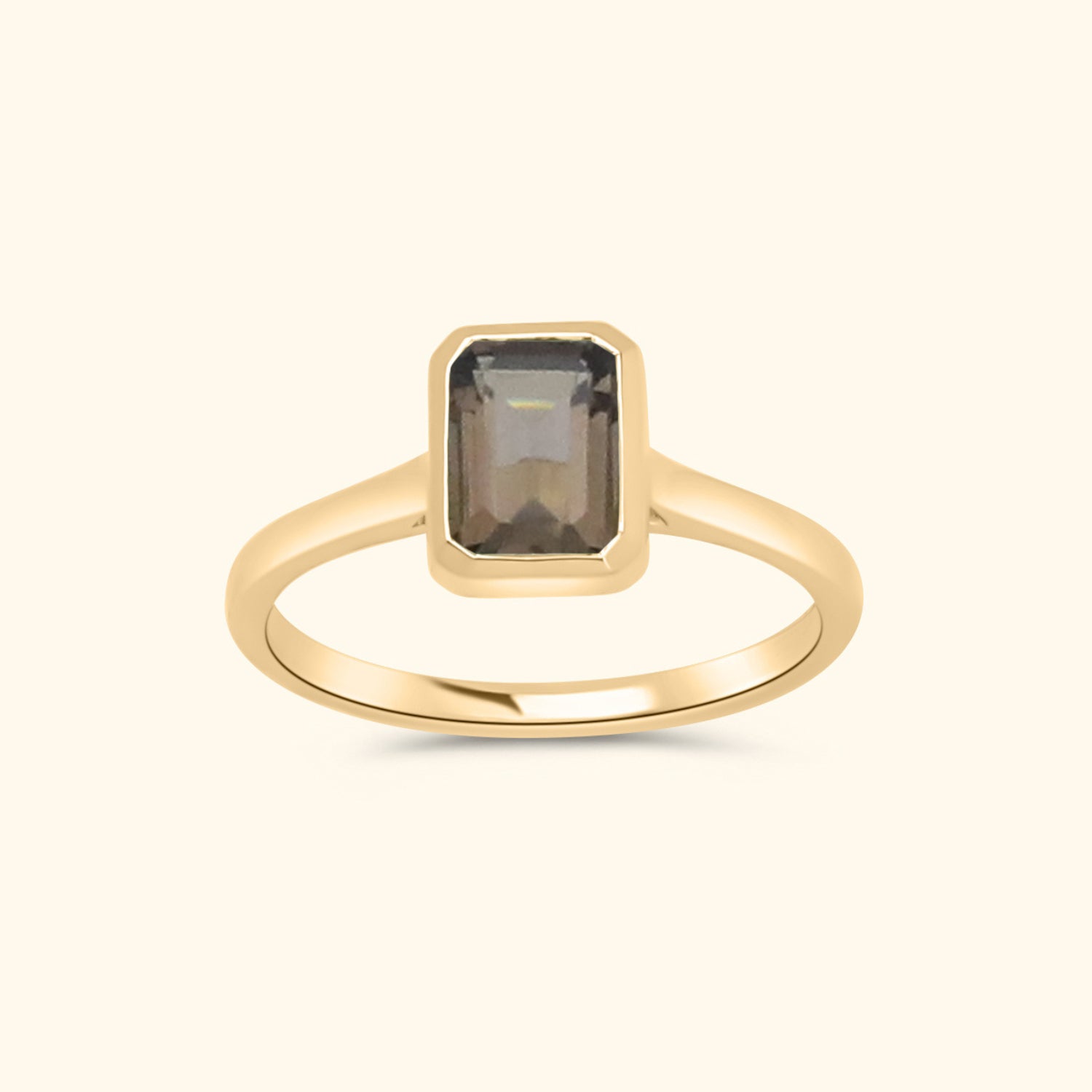 Mosa Smoky ring – Goudkleurige ring met rookkwarts