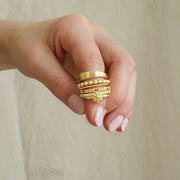 Bold Bubble Stacking Ring | Goudkleuirge aanschuifring met bolletjes ...
