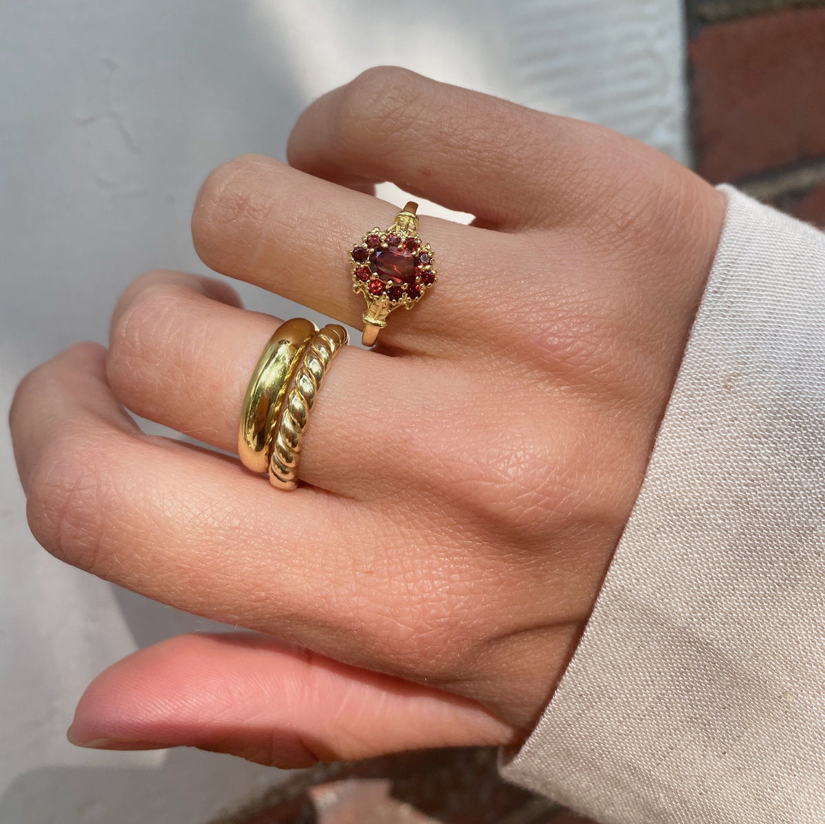 Vintage Garnet Flower Ring | Gold plated brass | Josephina Jewelry